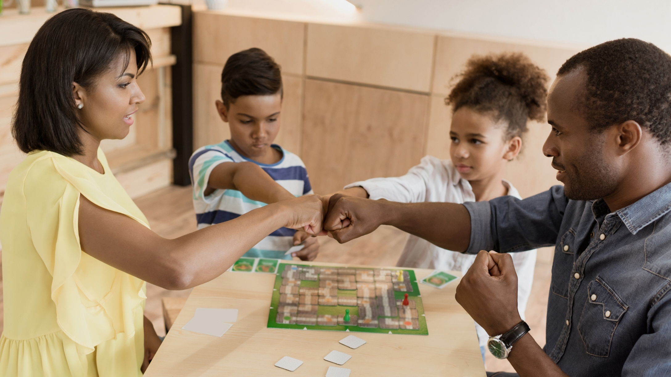 15 Underground Games That Are Perfect For Family Game Night ...