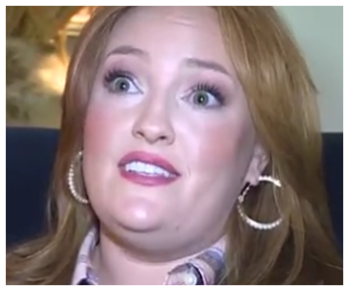 A Texas Mom Says 'Hocus Pocus 2' Could Be Casting Spells On Your Kids ...