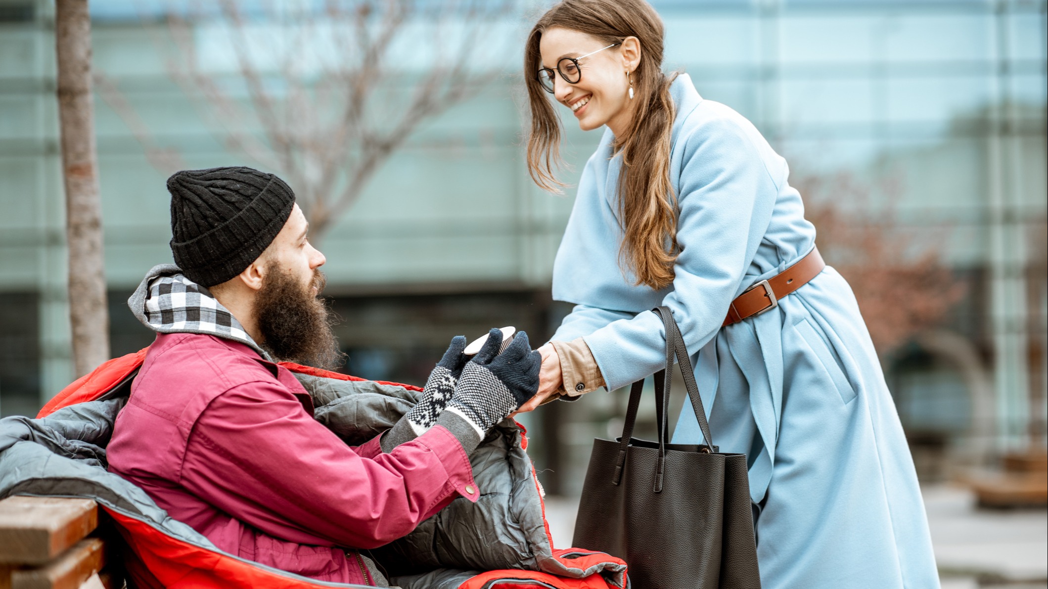 Homeless Man Leaves Woman In Tears, The Reason Why Is Heartbreaking ...