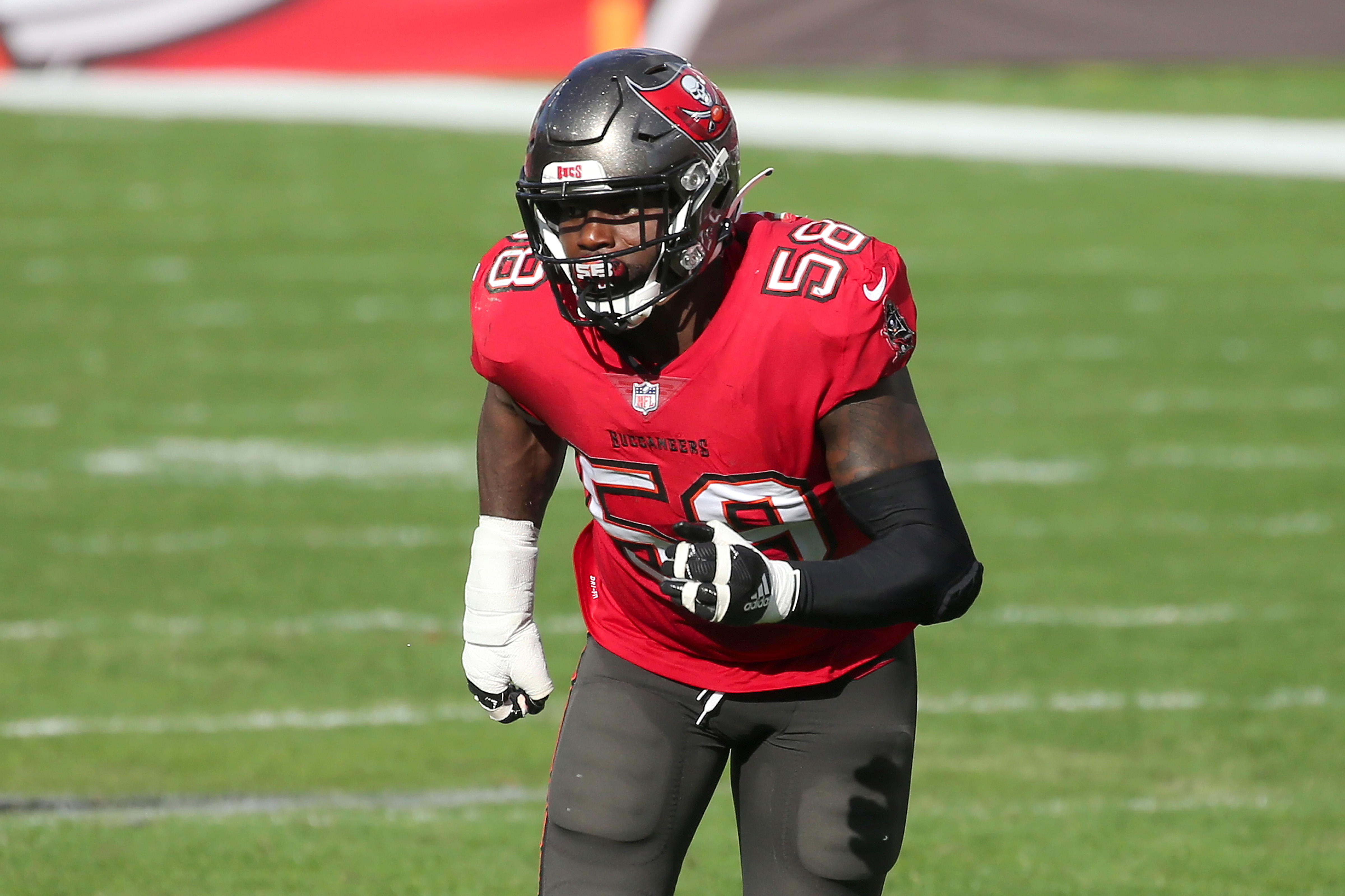 Shaq Barrett Opens Up About His 2-Year-Old Daughter's Death ...