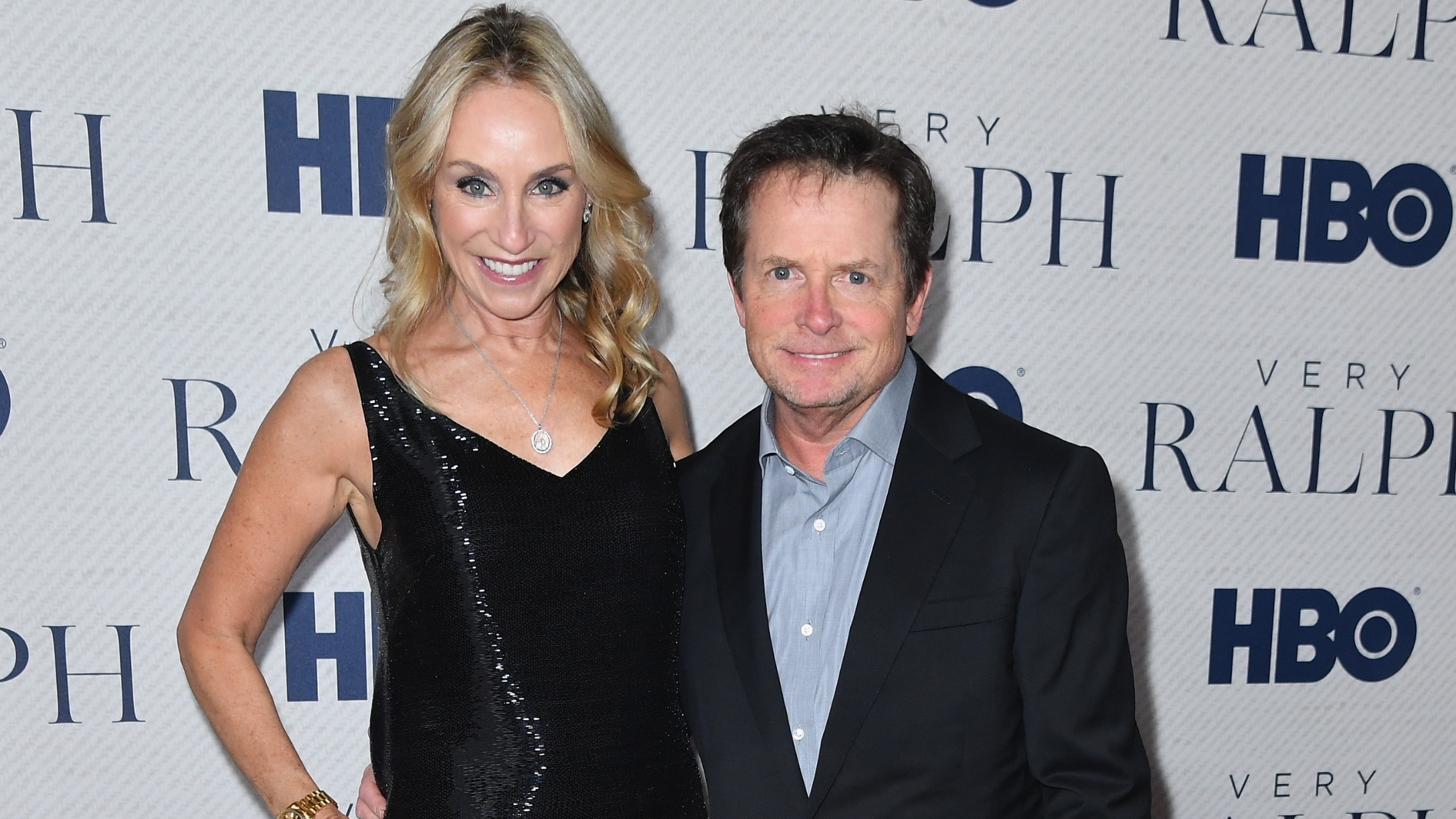 Tracy Pollan Looks Back At Meeting Husband Michael J. Fox On The Set Of ...