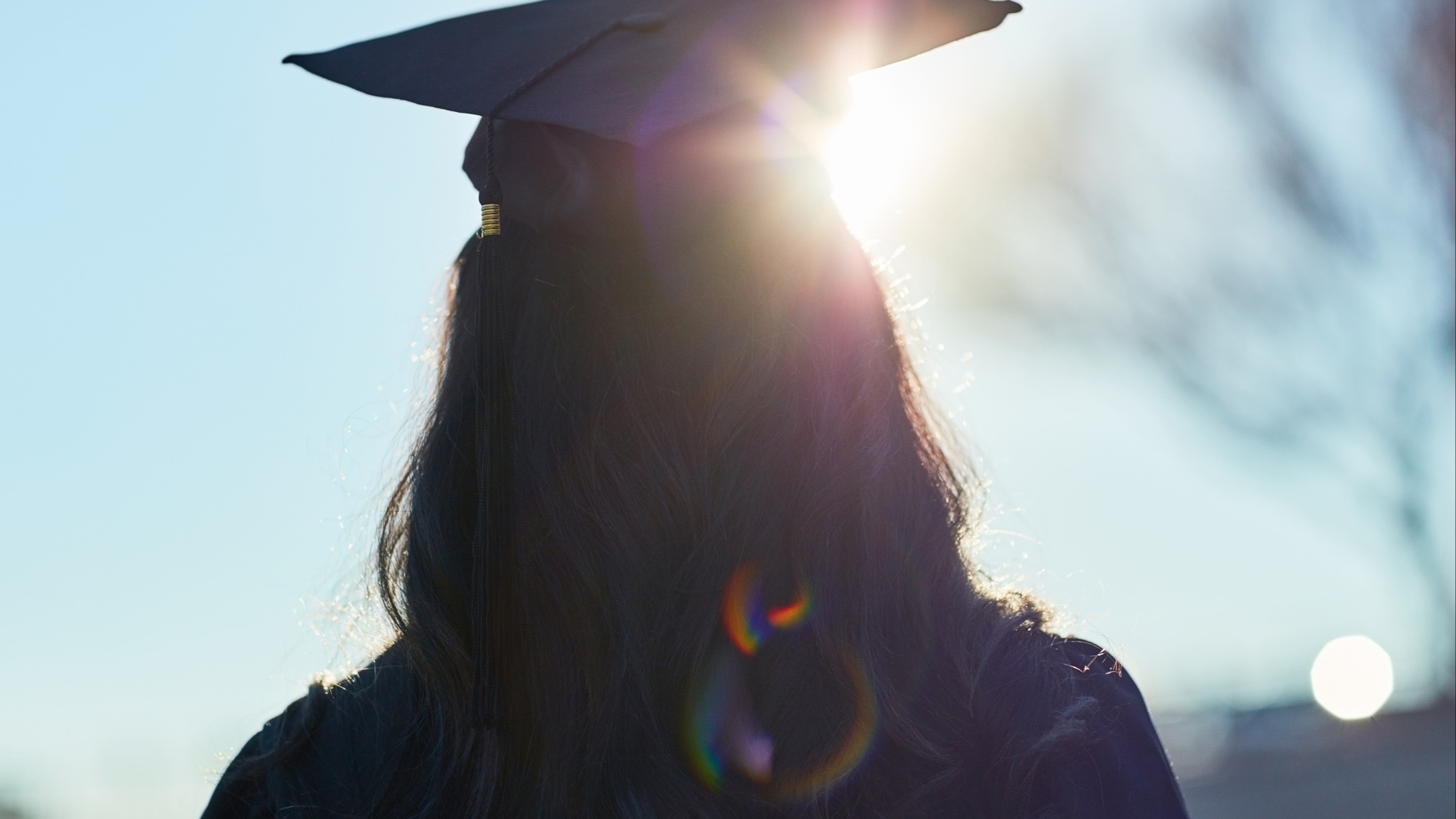 Texas School Told Student She Was Valedictorian — Then Later Said It ...