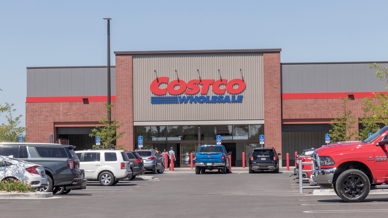 7 Costco Shopping Secrets You Should Know | LittleThings.com