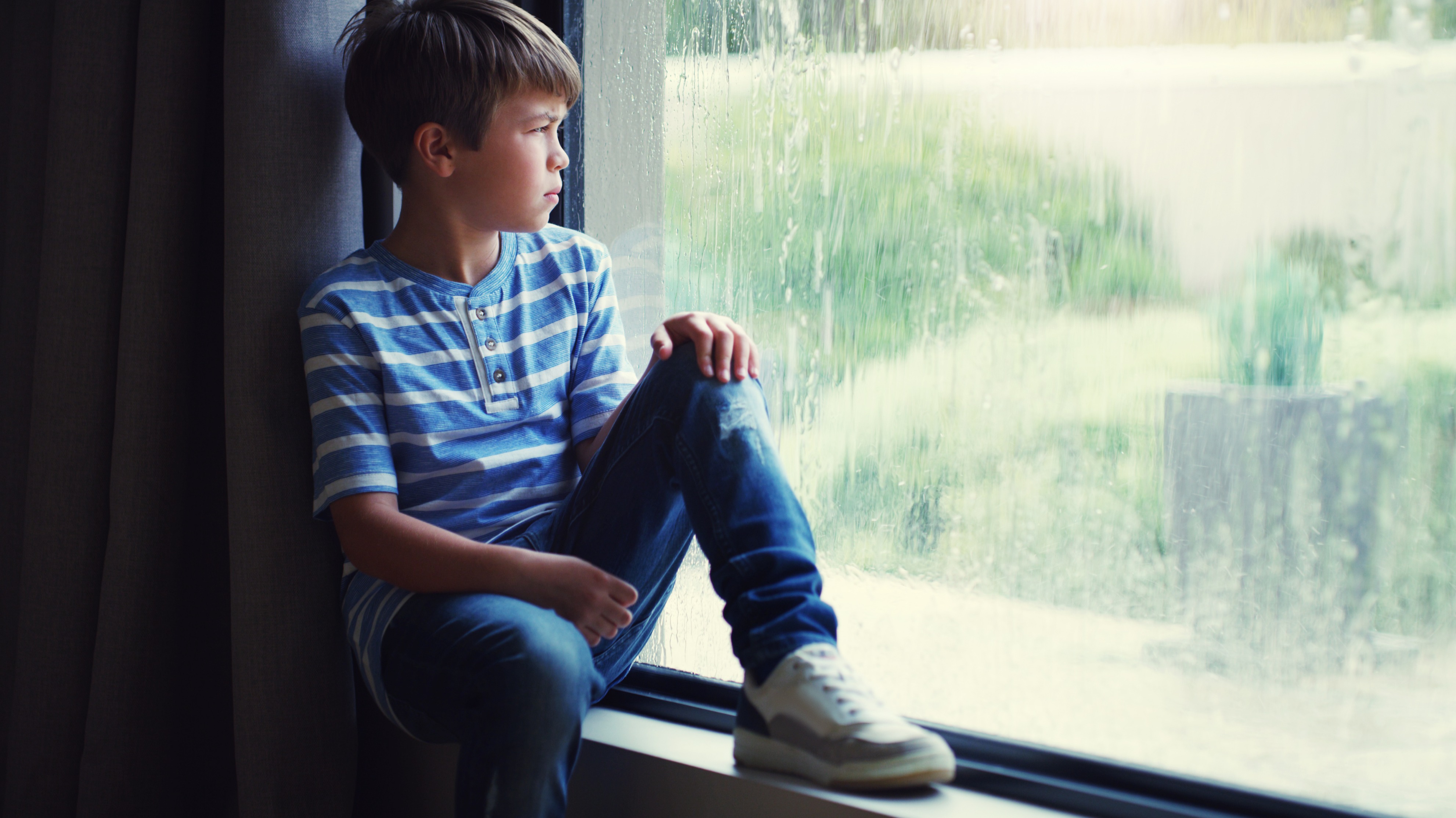 What To Do If A Child Is Obsessing Over Something Dark | LittleThings.com