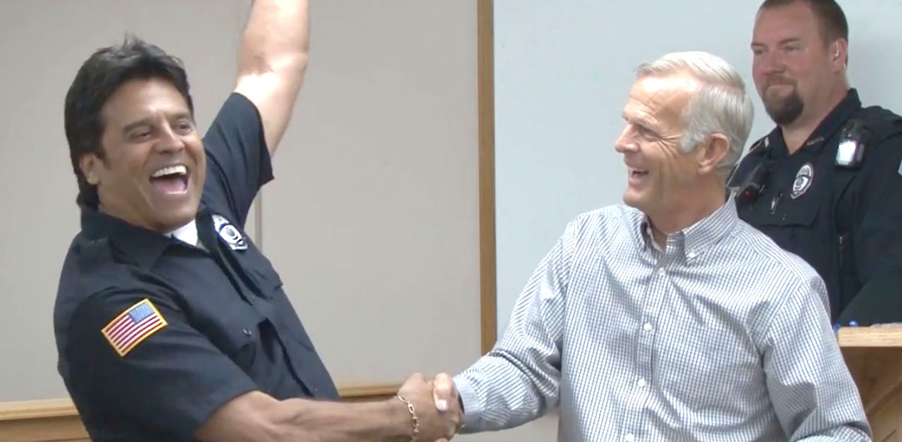Town Mayor Swears In A New Officer, Then You See The Man’s Face And ...