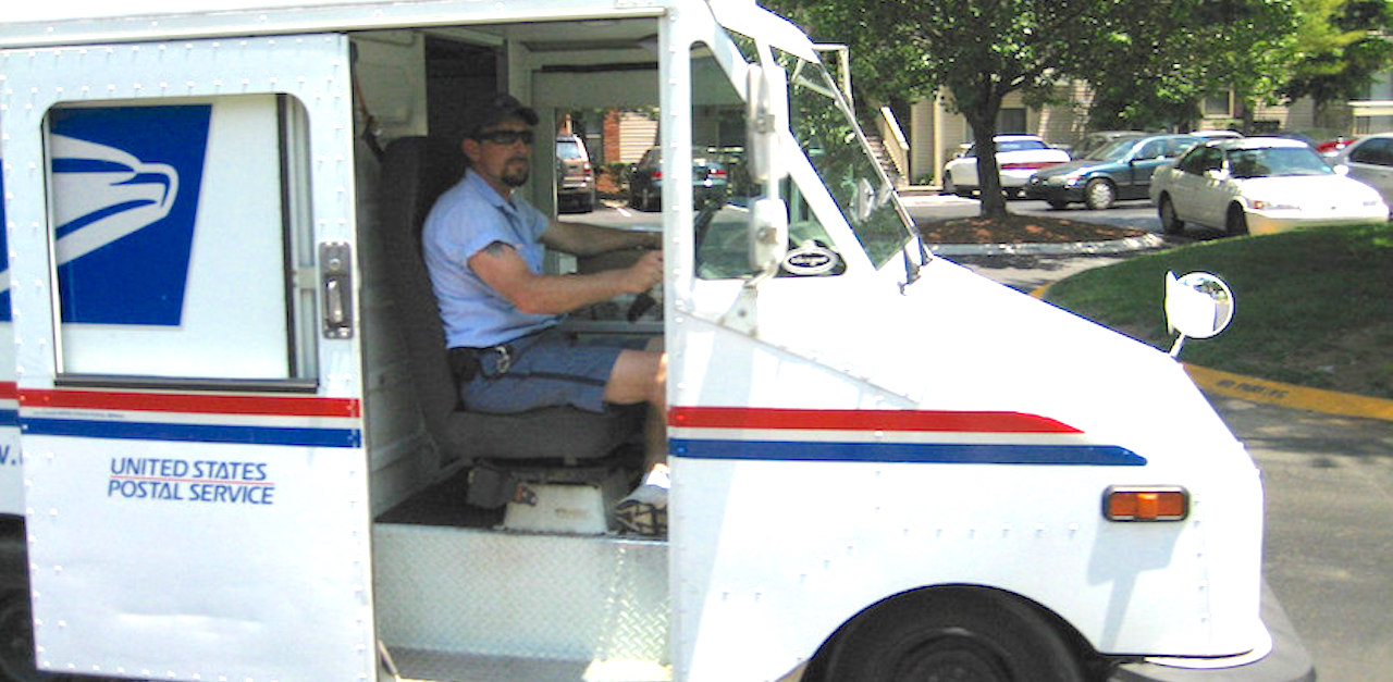 11 Things You Mail Carrier Knows About Your Life | LittleThings.com