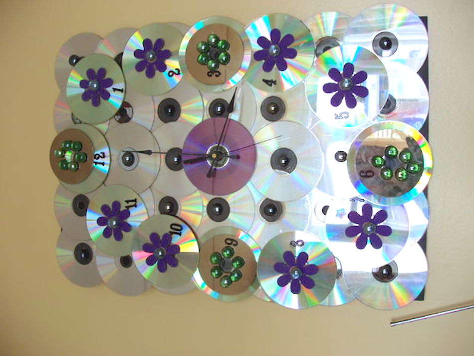 12 Awesome Ways To Reuse Old CDs For Your Home | LittleThings.com