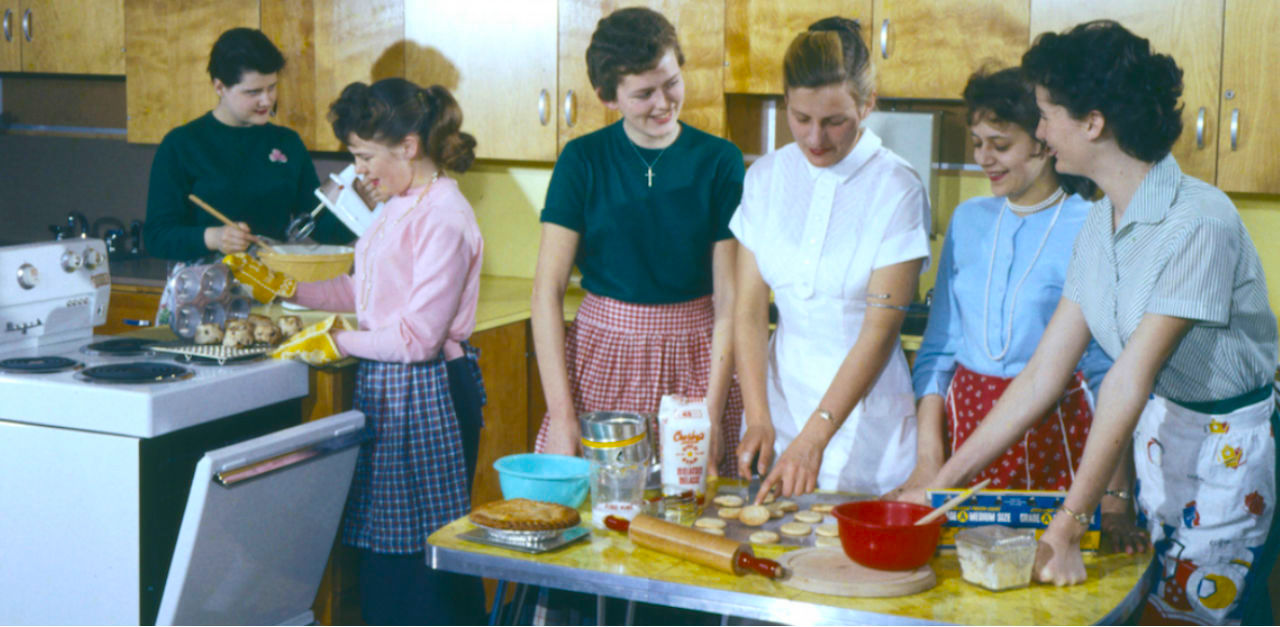 11 Surprising Lessons From '60s Home Economics Textbook | LittleThings.com