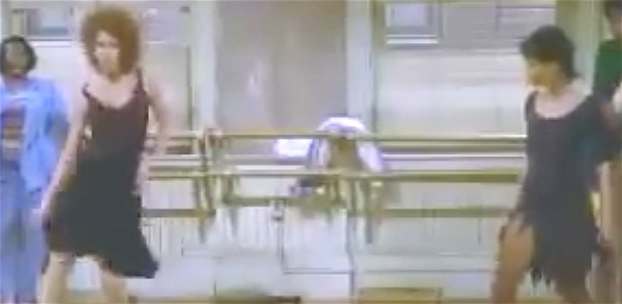 2 Women Line Up For A Dance-Off In 1984, But Watch The Left Side Of The ...