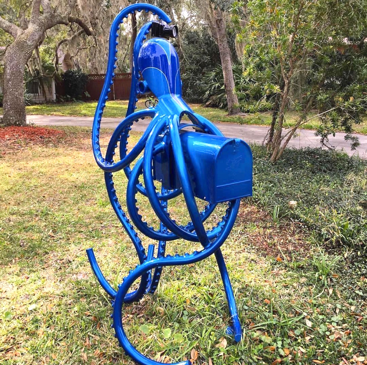 16 Unique Mailbox Ideas You Have To See To Believe | LittleThings.com