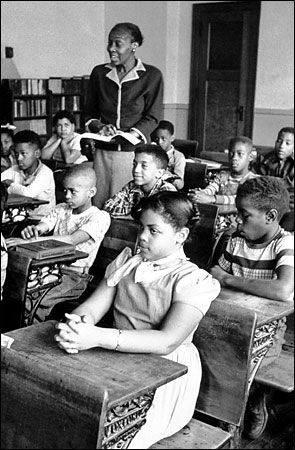 Old Timey Photos Prove How Much School Has Changed In The Past 100 ...