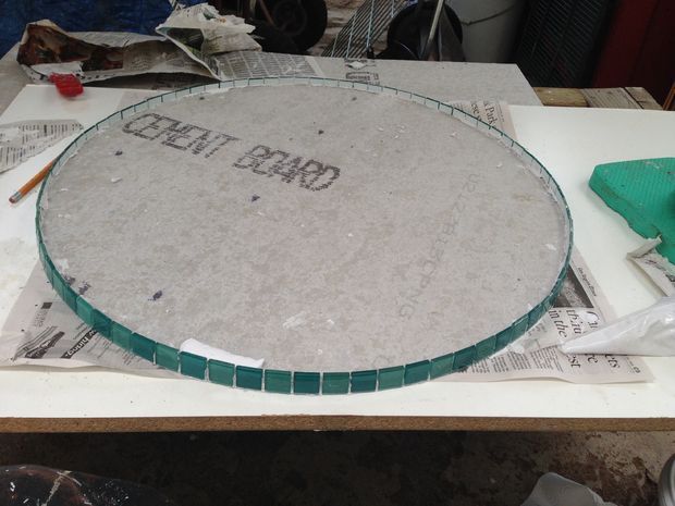 She Transforms Sea Glass And Shells Into A Gorgeous Patio Table ...