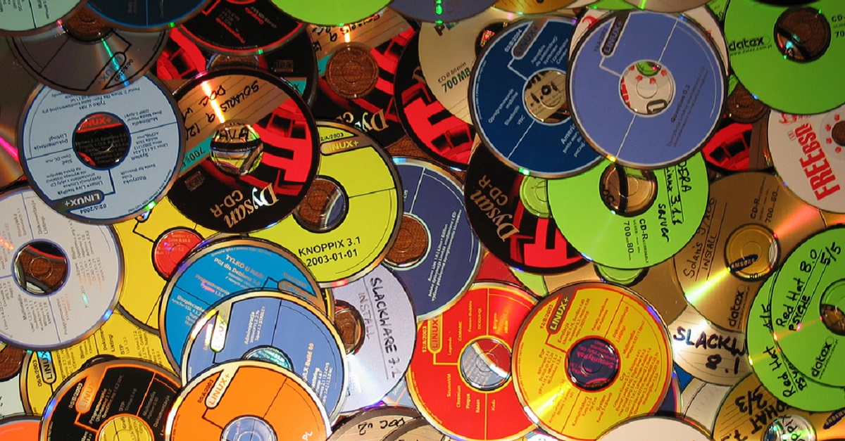 Her Old CDs Were Just Taking Up Space, So She Transformed Them Into ...