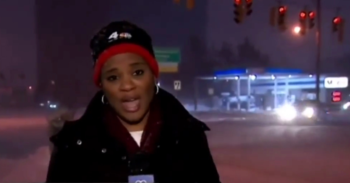 This Storm Reporter Was Doing A Live Weather Update When What Happens ...