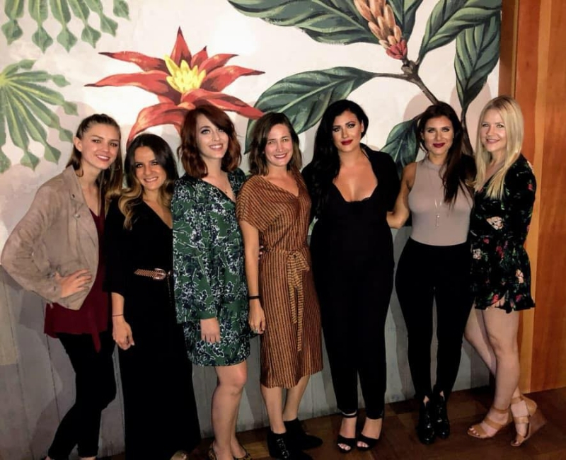 These 7 Women Do A Brilliant Celebrity Group Costume Every Halloween ...