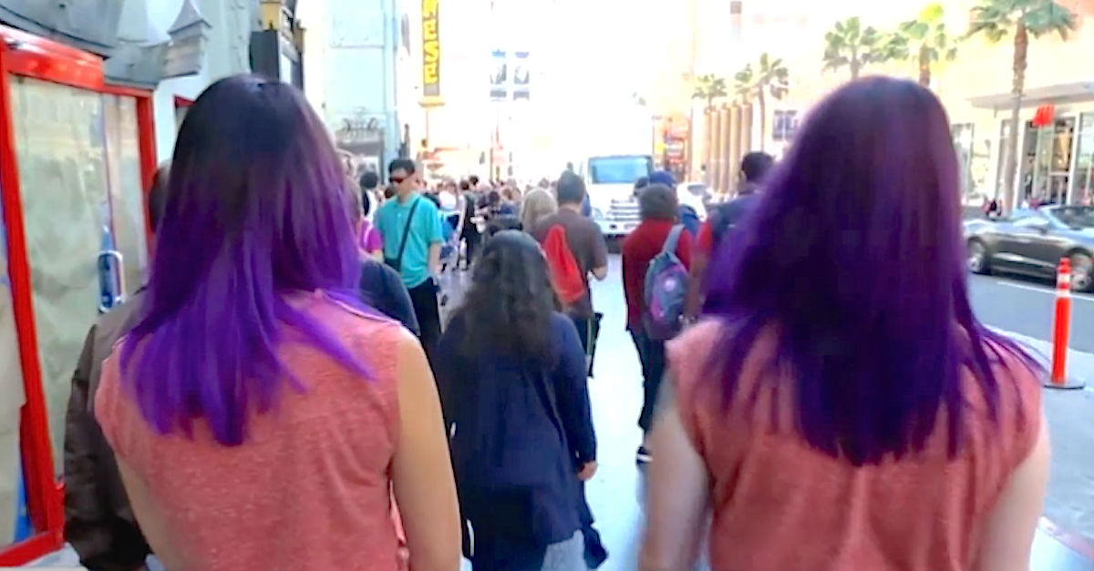 2 Random Strangers Just Met Online. When They Turn Around, Notice Their ...