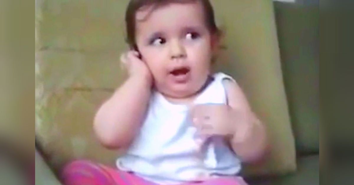 Baby Grabs Hold Of A Cell Phone, Then Hilariously Imitates Her Mom’s ...
