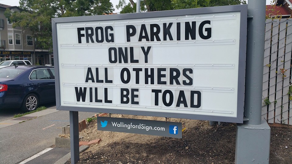 The Wallingford Sign In Seattle Has People Chuckling | LittleThings.com