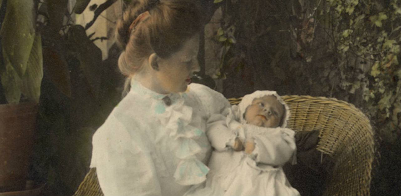 12 Victorian Baby Names That No One Has Anymore | LittleThings.com