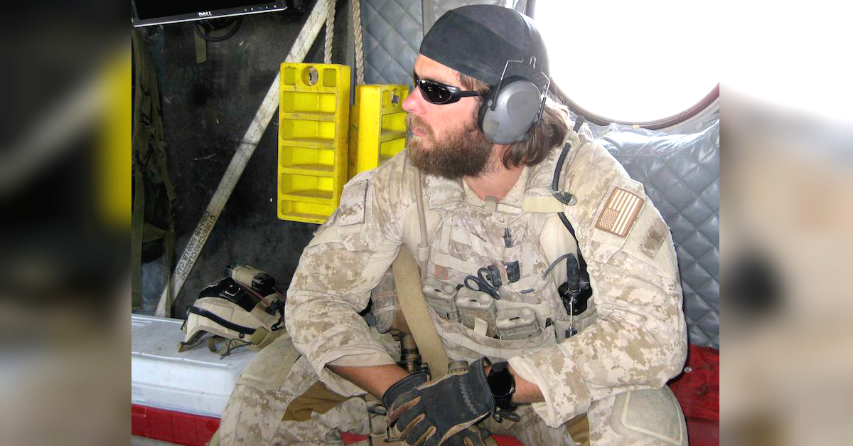 He Snaps A Quick Photo Of His Best Friend. Where He Is 3 Years Later ...