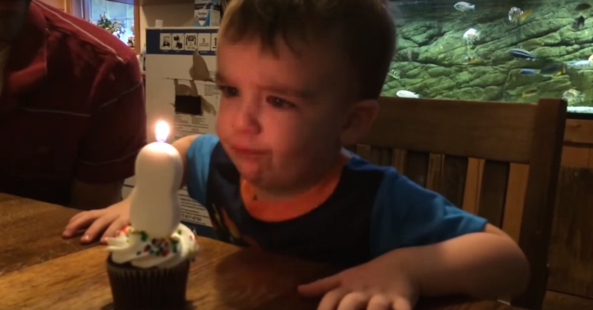 This 2-Year-Old Trying To Blow Out His Birthday Candle Is The CUTEST ...