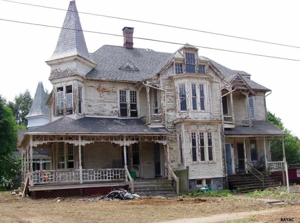 'Uninhabitable' 1887 House Is Lovingly Restored To Its Former Glory ...