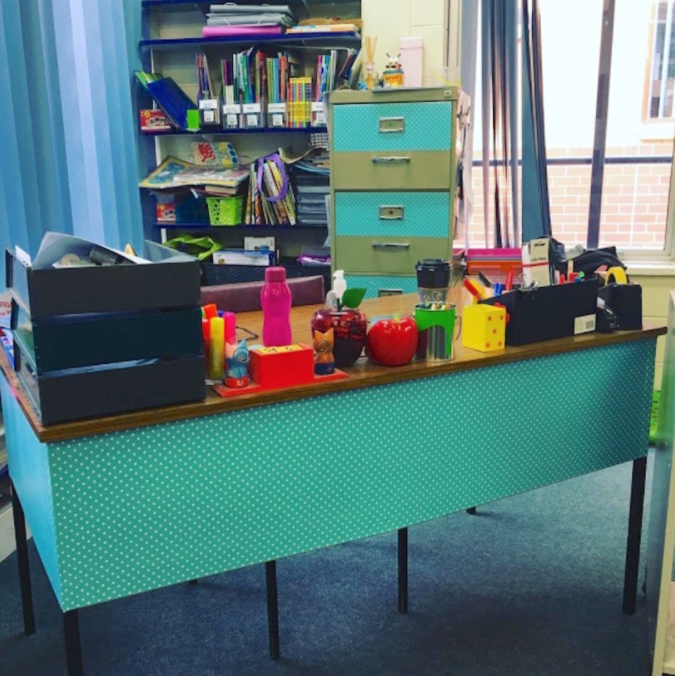 11 Creative Contact Paper Crafts | LittleThings.com