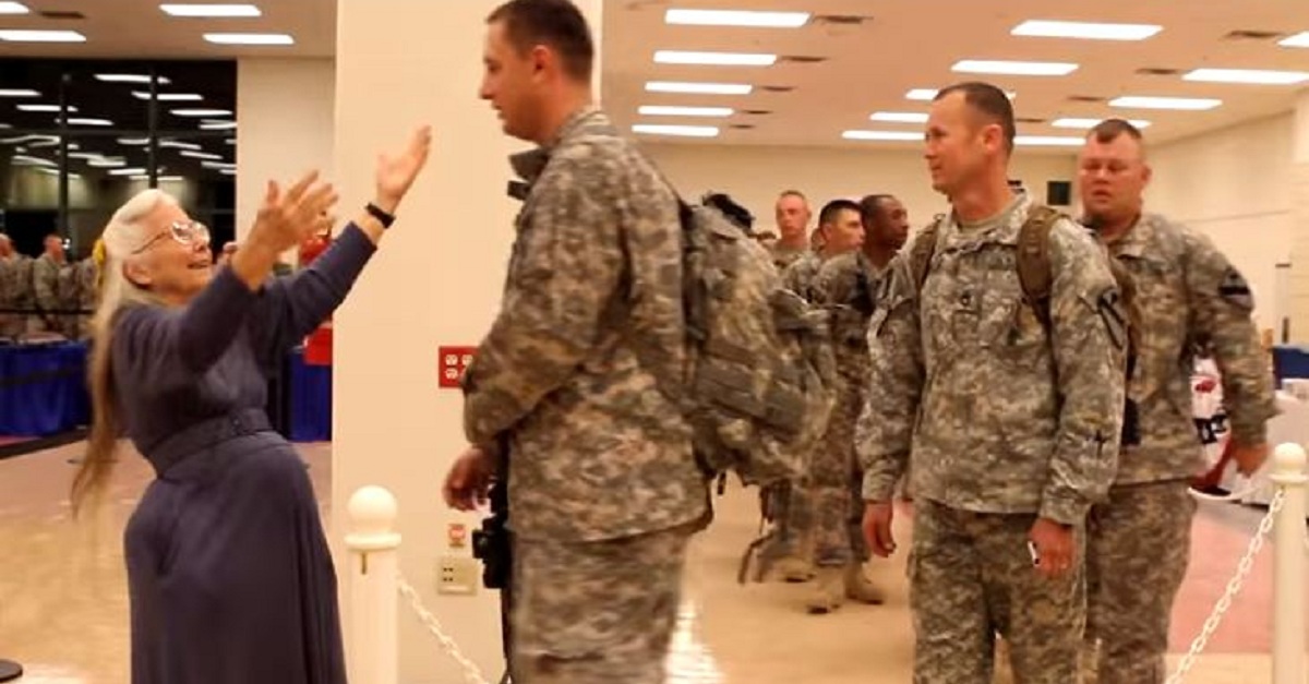 Elizabeth Laird, Hug Lady, Went To Heaven On Christmas Eve ...