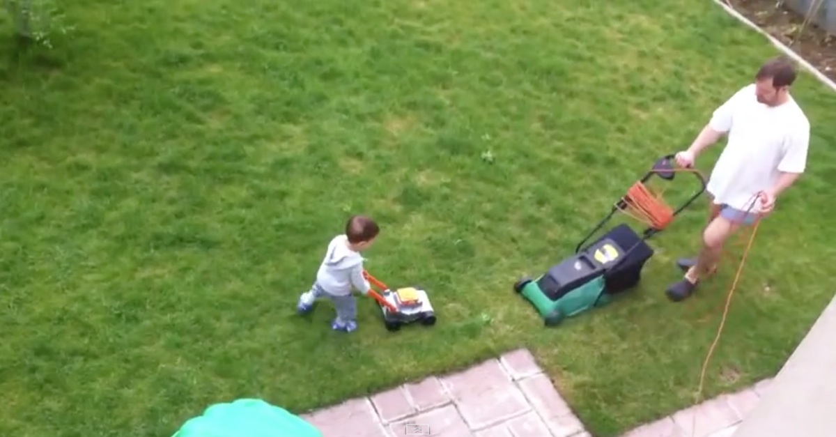 She Catches Dad Mowing The Lawn. But Keep Your Eyes On Her Little Son ...