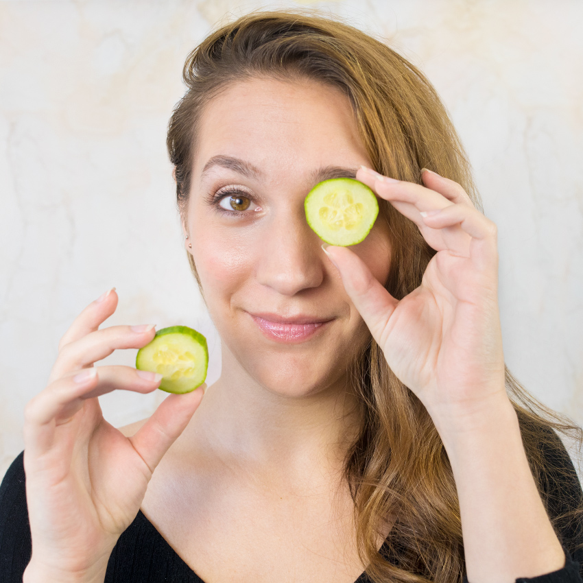 How To Get Rid Of Eye Bags: 9 Home Remedies | LittleThings.com