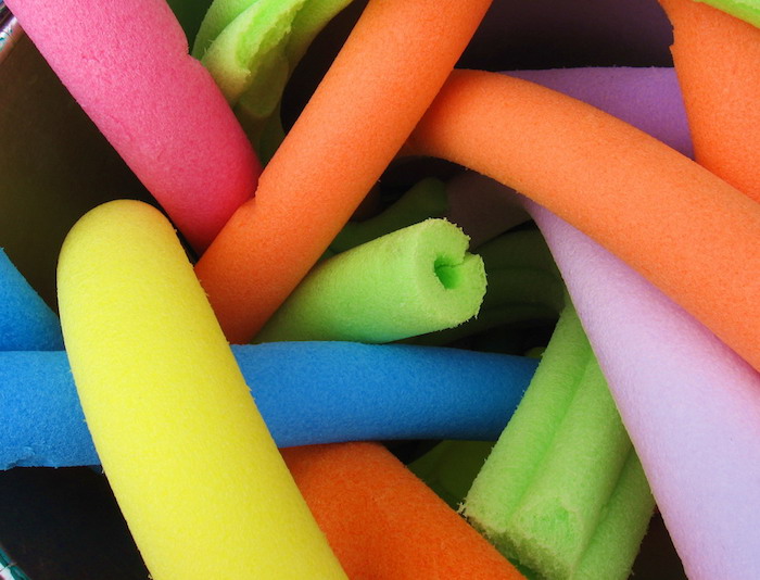 How To Make A Homemade Ball Pit Using Pool Noodles | LittleThings.com