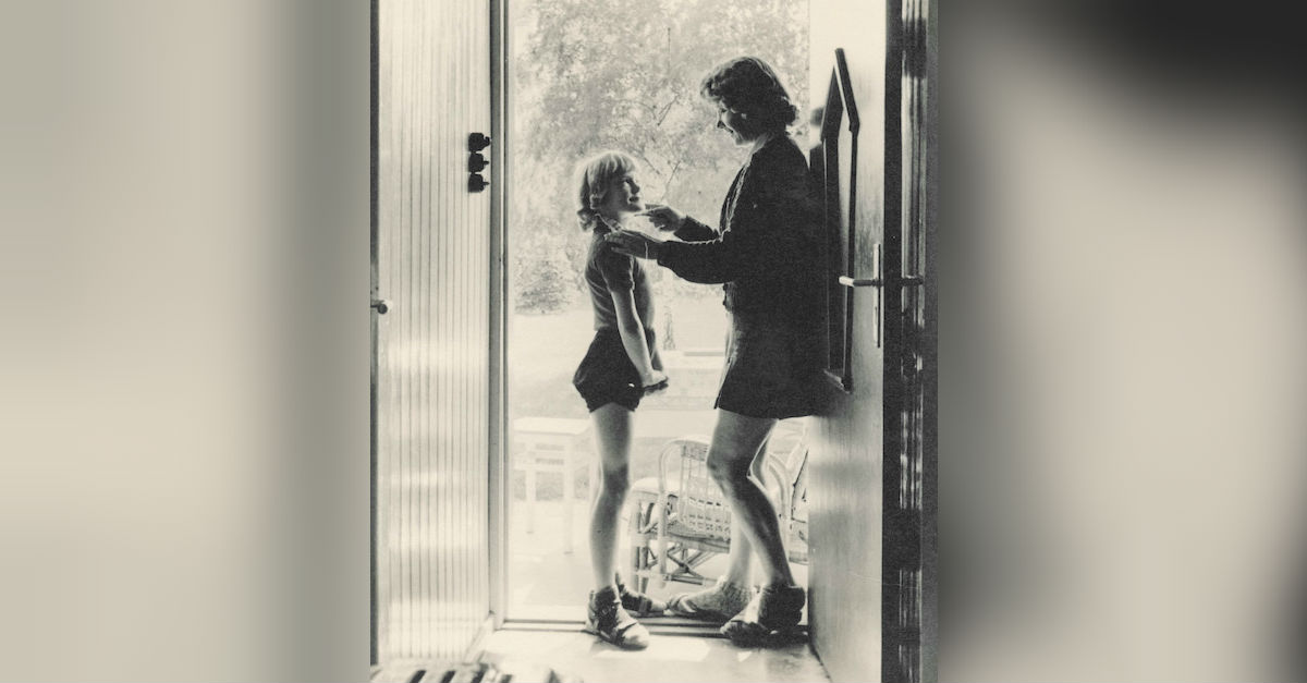 12 Key Things Every Mother Should Teach Her Daughter