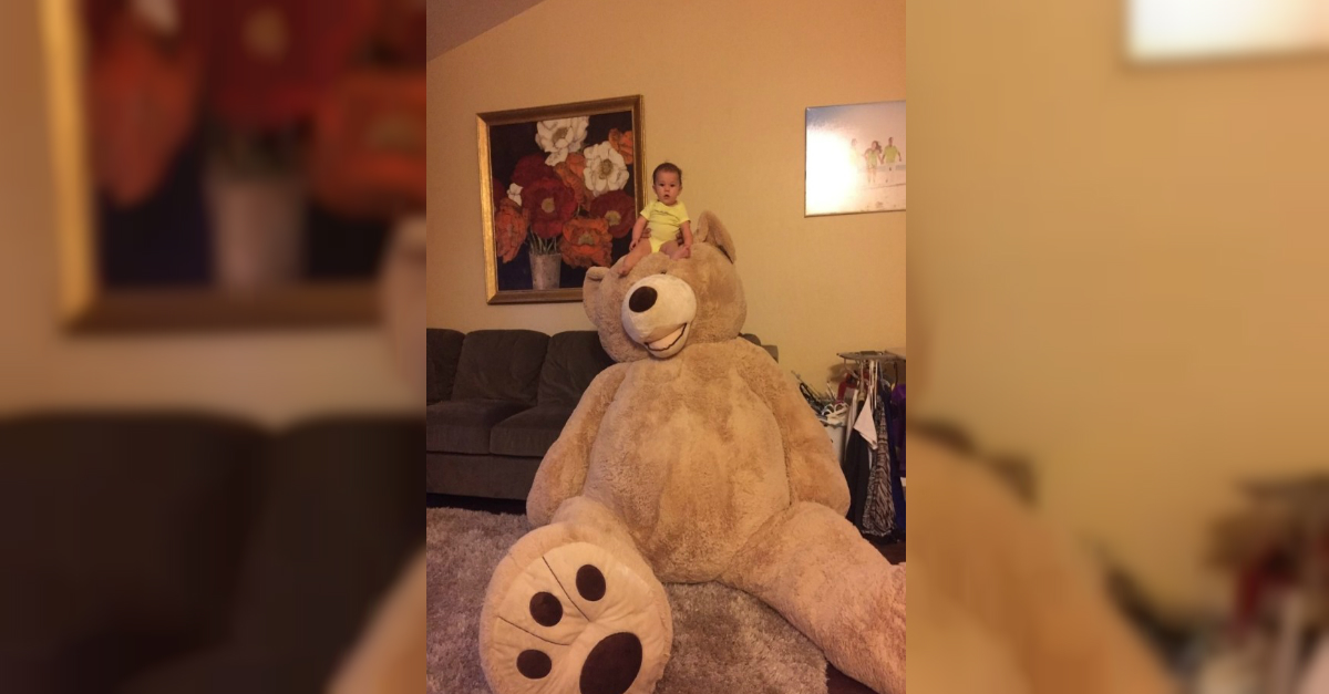 Sweet Grandpa Surprises His Baby Granddaughter With The Biggest Teddy ...