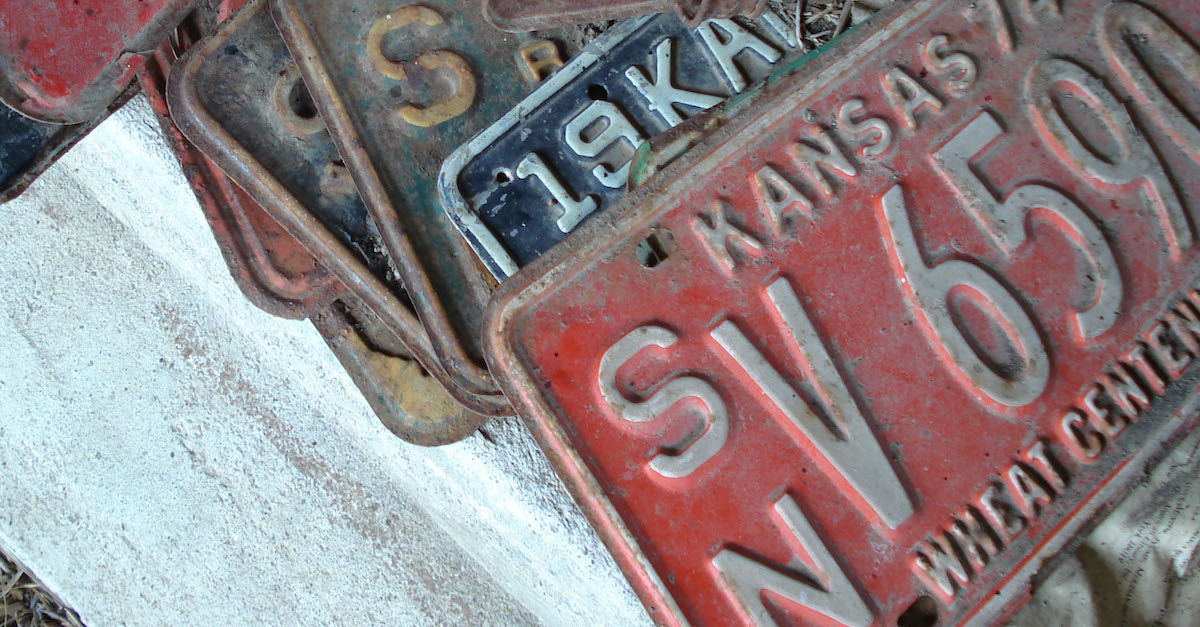 He Took Hundreds Of Old License Plates And Made THIS. Absolutely ...