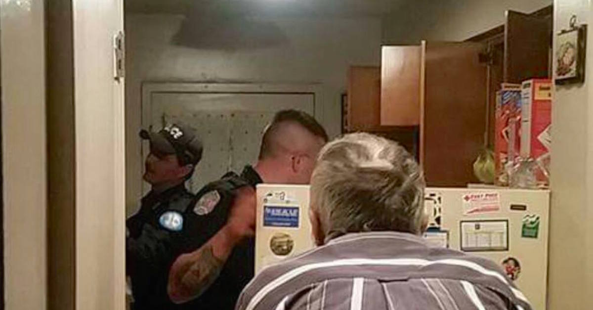 Caring Police Officers Bring Much-Needed Groceries To A Desperate ...