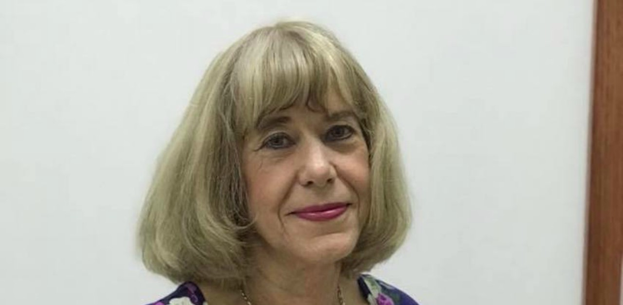 Woman Is Scammed Out Of $100,000 From Facebook 'Lover' | LittleThings.com