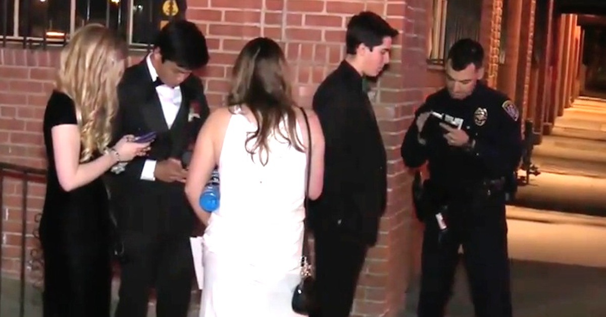 Teens Get Into A Car Accident Before Prom. But When This Cop Shows Up ...
