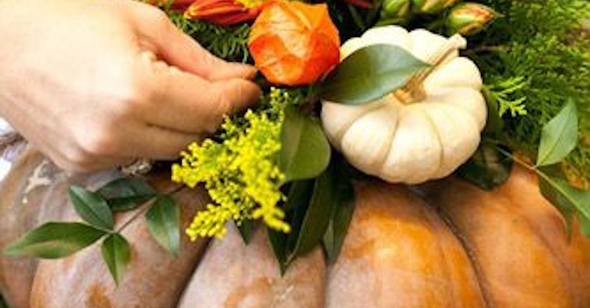 16 Easy Pumpkin Flower Arrangements | LittleThings.com