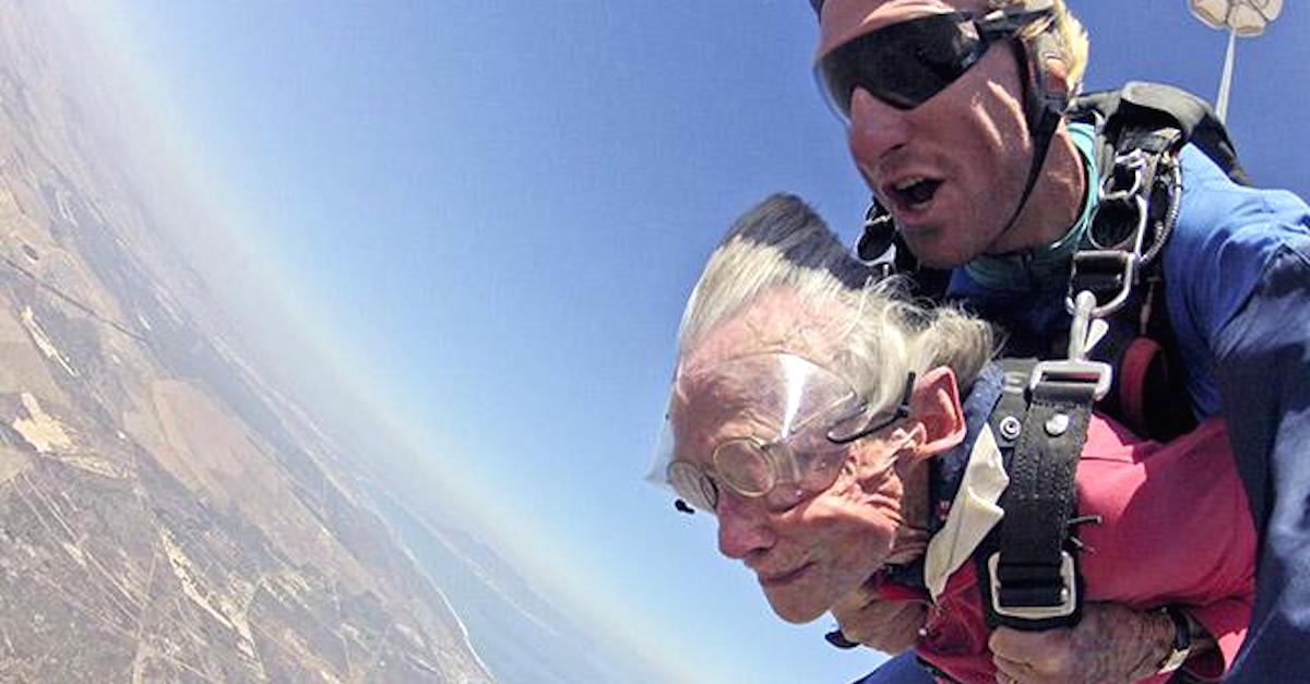 100-Year-Old Grandmother Goes Skydiving On Her Birthday. Minutes Later ...