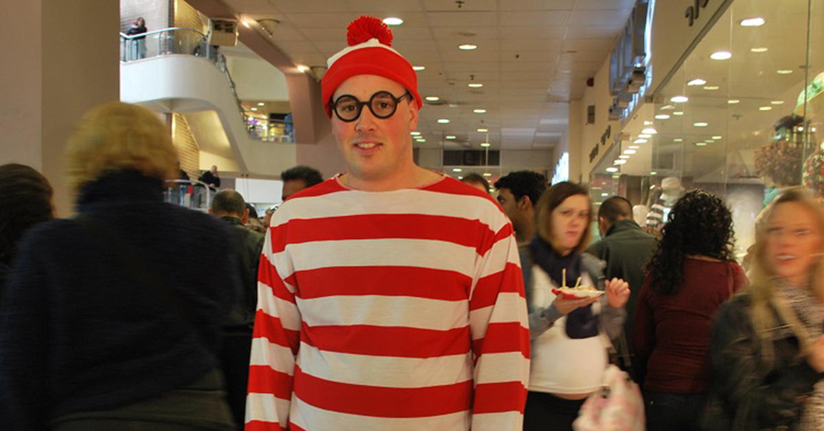 He’d Be Easy To Spot In A Crowd, Right? WRONG! Can You Find Him In ...
