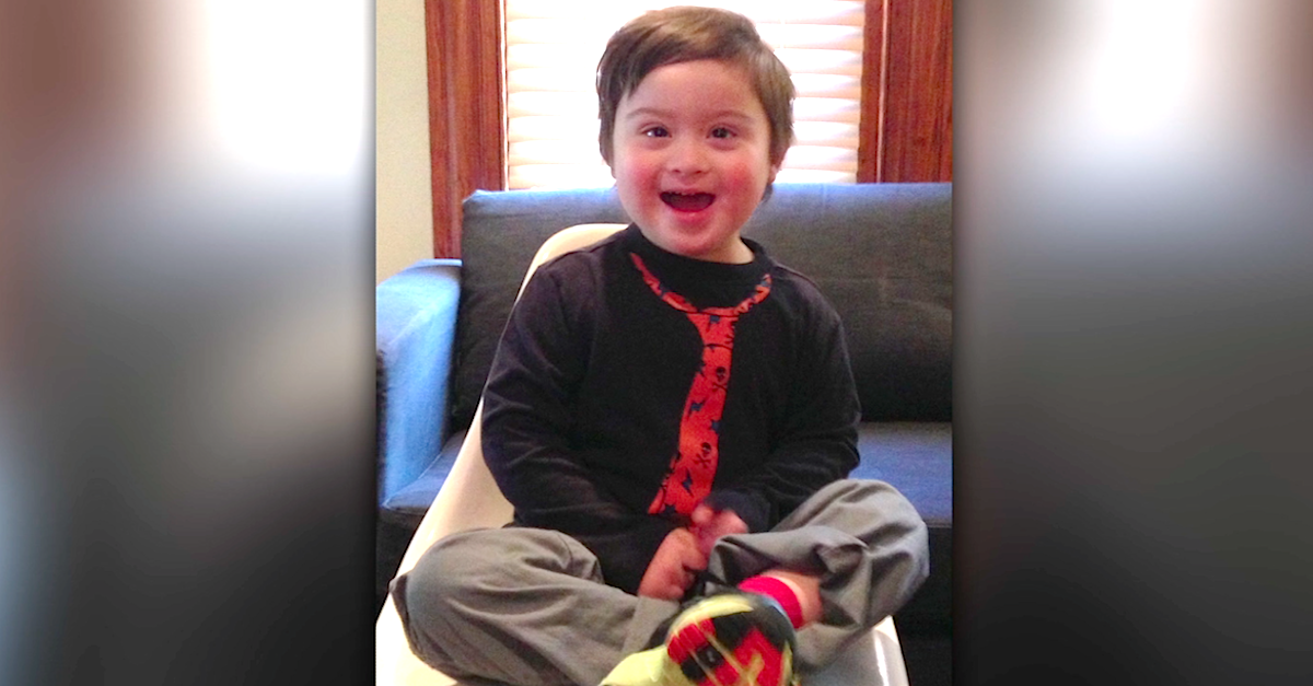 A Stranger Refuses To Sit Next To Her Son, But Mom Is Dumbfounded When ...