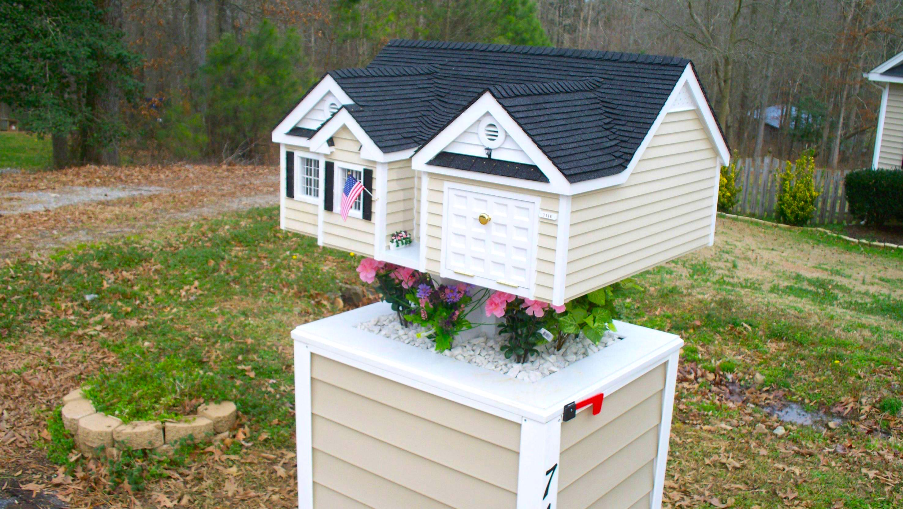 16 Unique Mailbox Ideas You Have To See To Believe | LittleThings.com