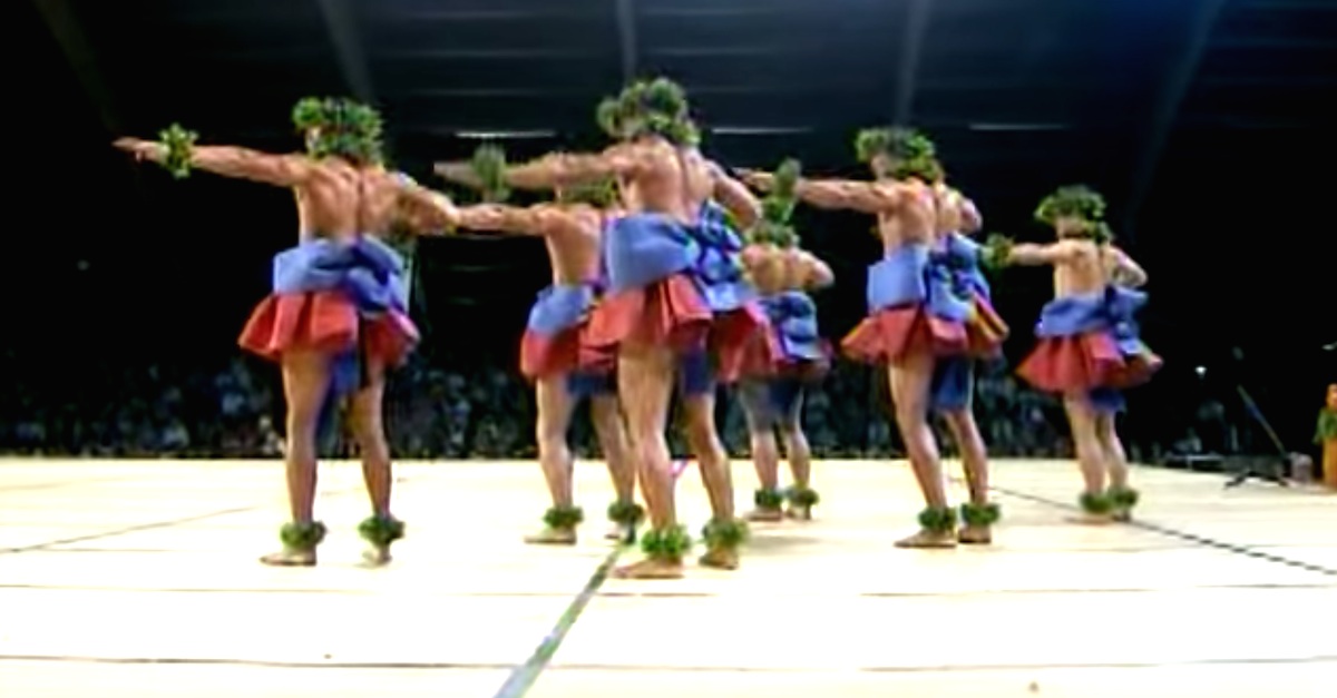 6 Hula Dancers Line Up And Take Their Spots. Now Watch The Man In The ...