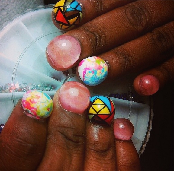 Bubble Nails Are The Talk Of The Town, But You Won't Believe How ...