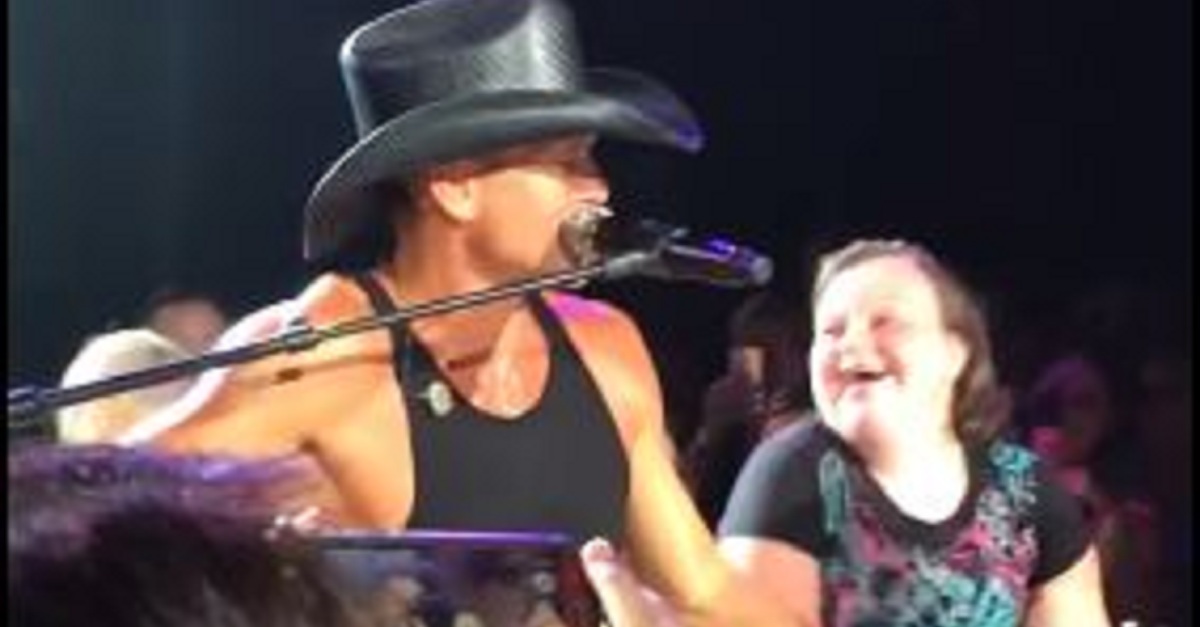 Tim McGraw Dedicated This Song To His Wife, But An Amazing Young Girl ...