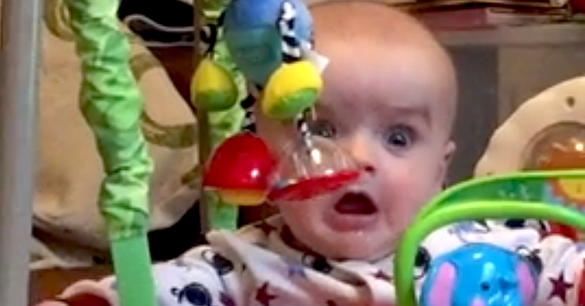 Her Baby Is Freaking Out, But Why? I Shouldn't Laugh But I Can't Help ...