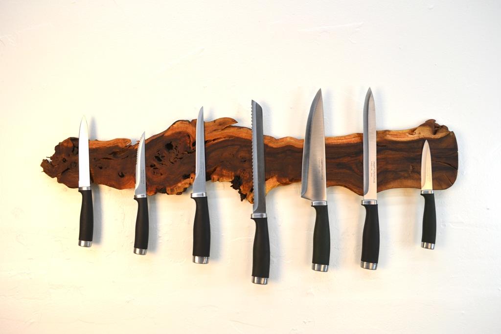 16 Magnet Hacks To Declutter Your Whole House… #11 Is BRILLIANT ...