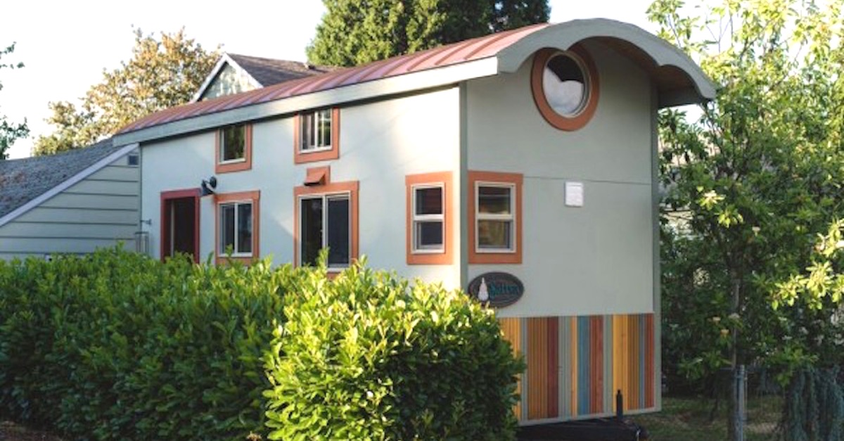 It Took 8 Months To Build Their Dream Home By Hand. The Results ...