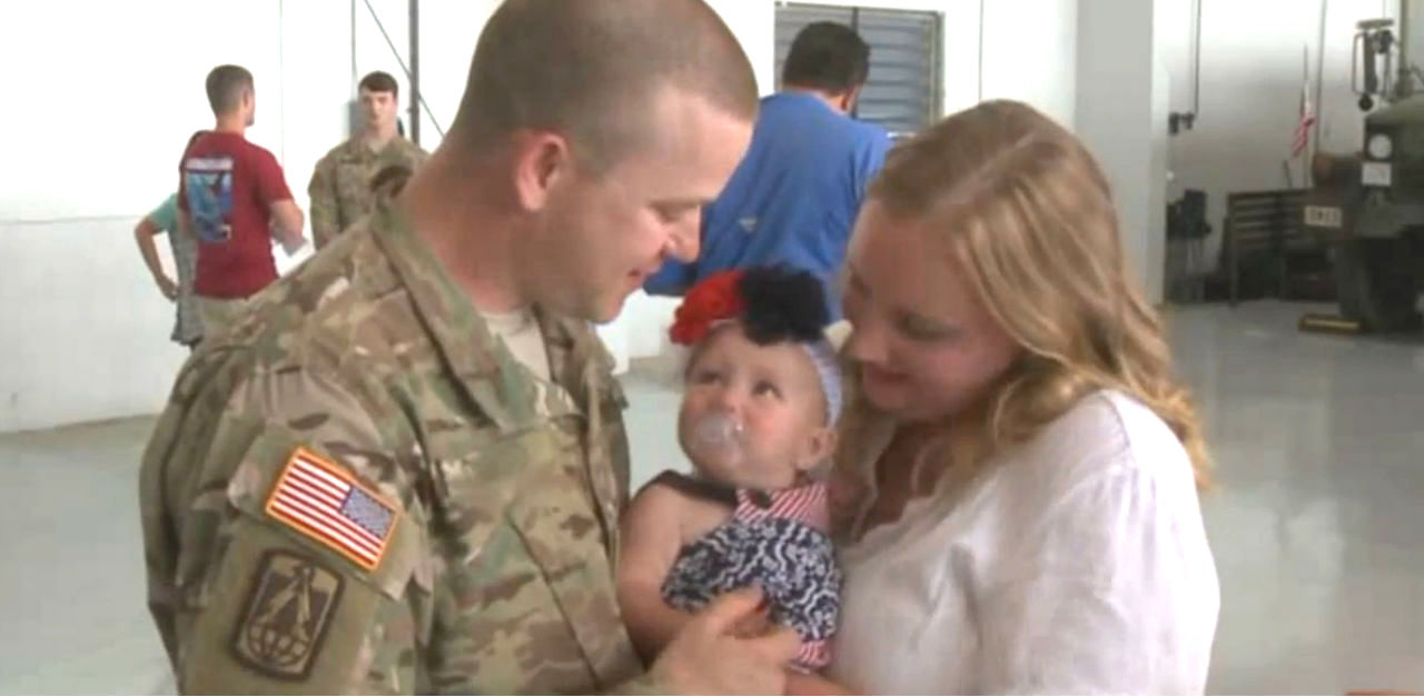 Soldier Looks Into His Daughter's Eyes. Then You See The Sign His Wife ...