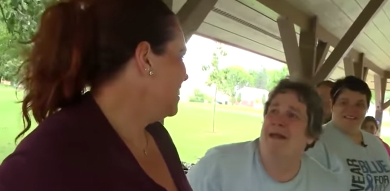 Stunned Cancer Survivor Opens Her Eyes To See The Daughter She Gave Up ...